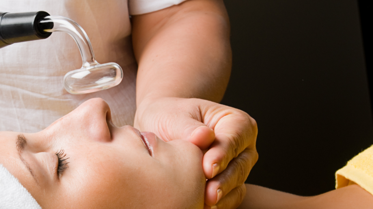 At-Home High Frequency Facial Devices: Are They Worth It? – Lucsuer