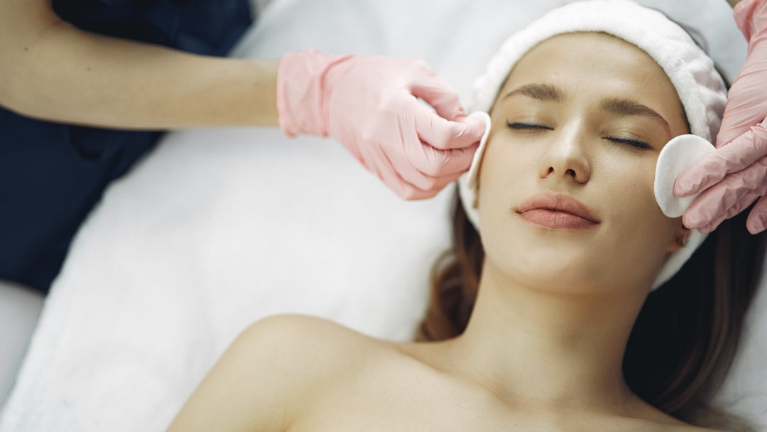 The Ultimate Guide to Electrical Facial Treatments: High Frequency, Mi ...